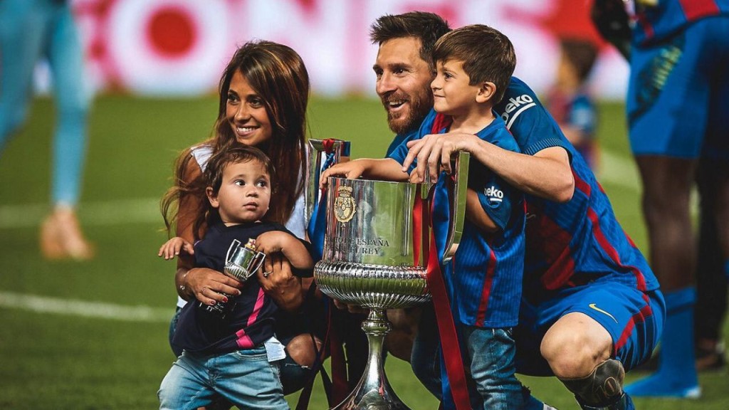 Lionel Messi – Inaltime, Greutate, Avere, Familie, Cariera si Altele – Foxi